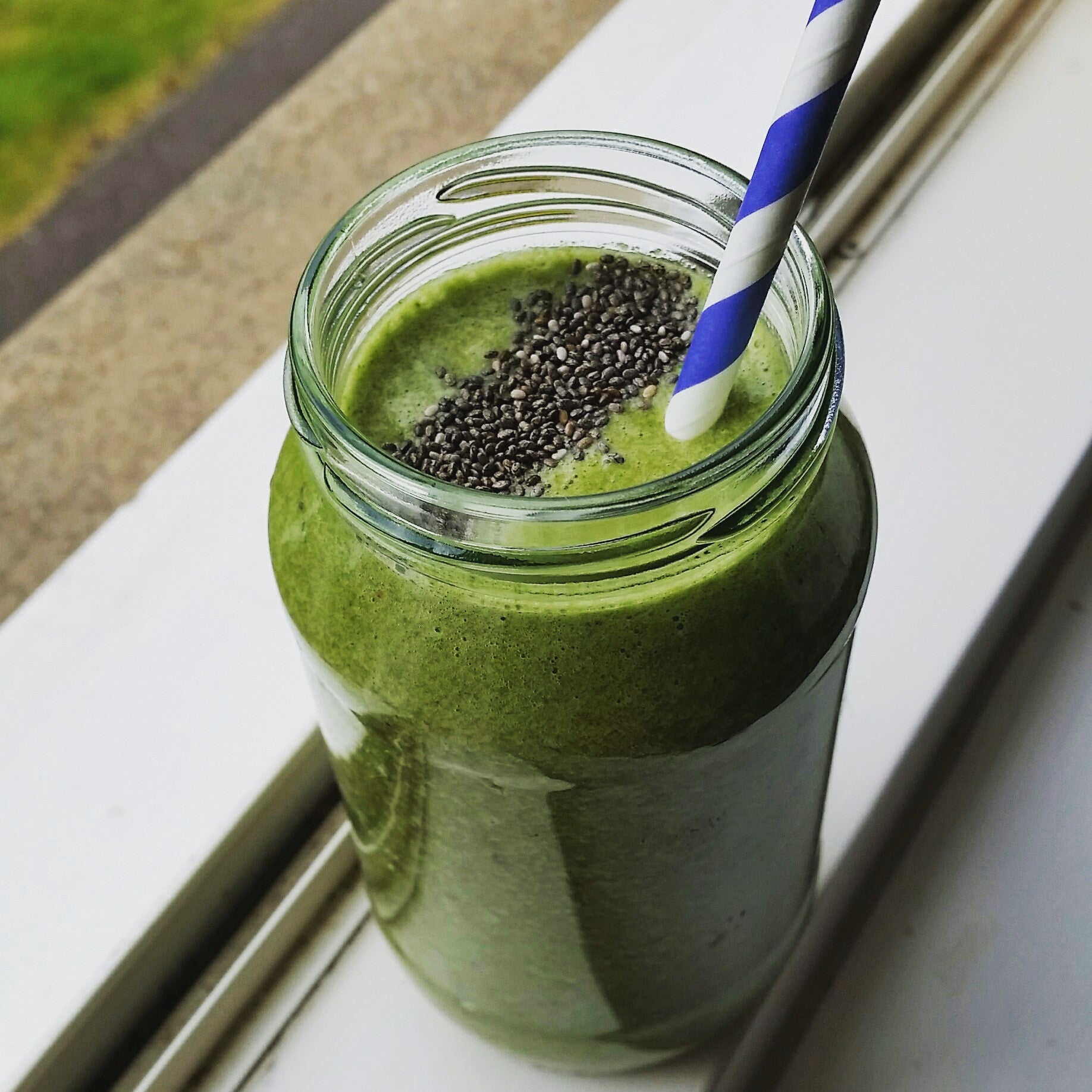 Green Booster Smoothie – Amanda Hamilton
